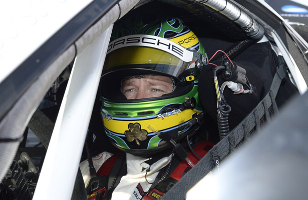 PHOTOS: Porsche TUSC Driver Helmets Gallery – Sportscar365